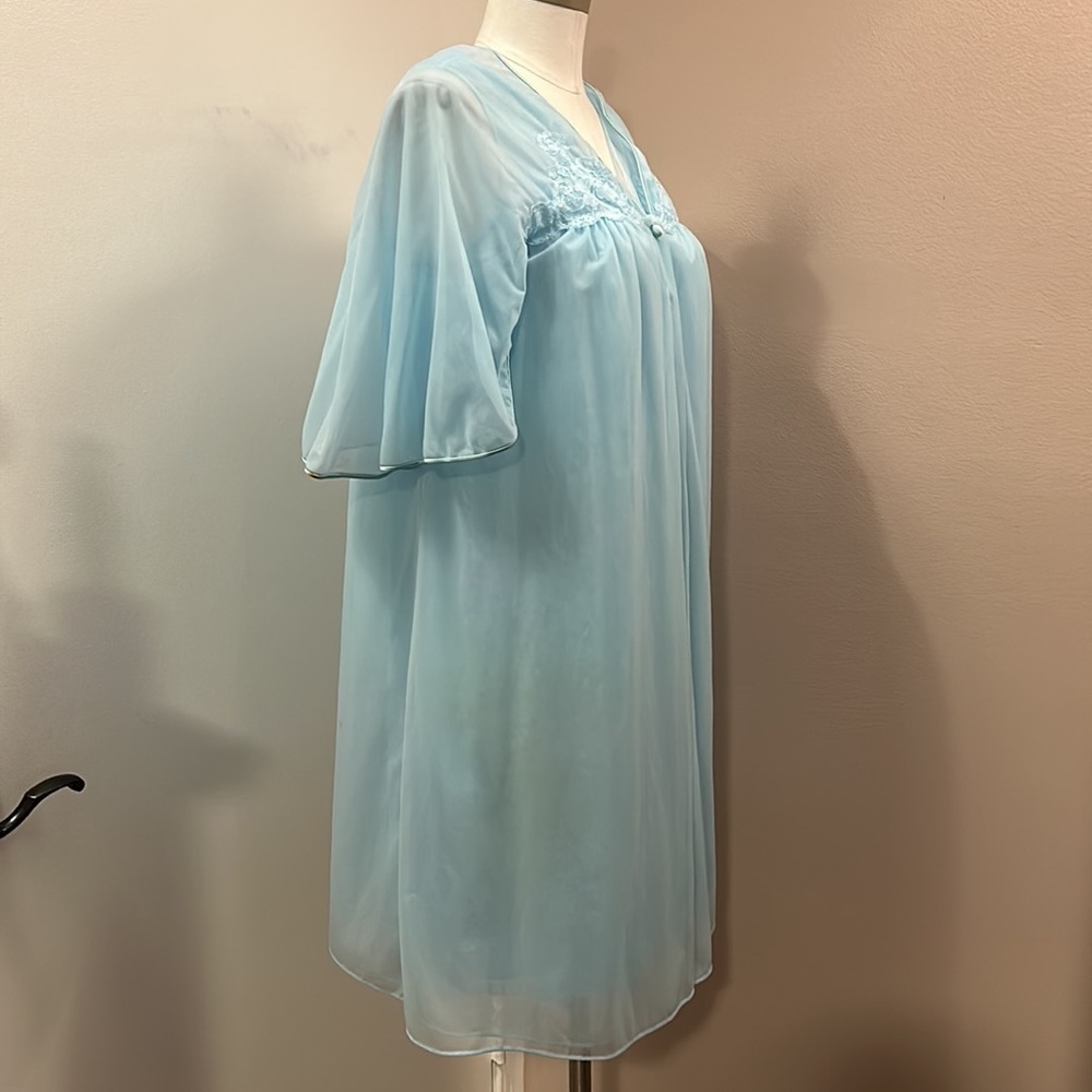 Vintage Baby Blue Lace Chest And Skirt Slip And Robe … - Gem